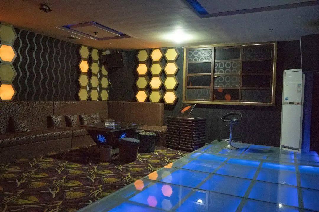 【499元/人携程四钻溧阳君亭明悦花园酒店纯玩4天3晚】含3早6正餐-特别赠送特色砂锅鱼头汤-免费棋牌、唱歌